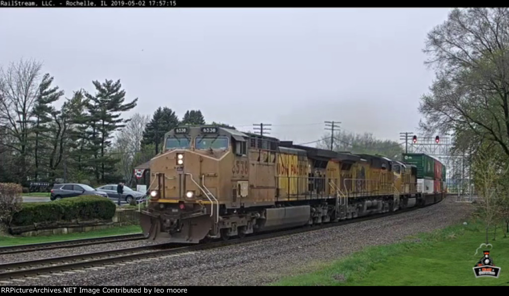 UP 6538 Leads a Intermodal Train